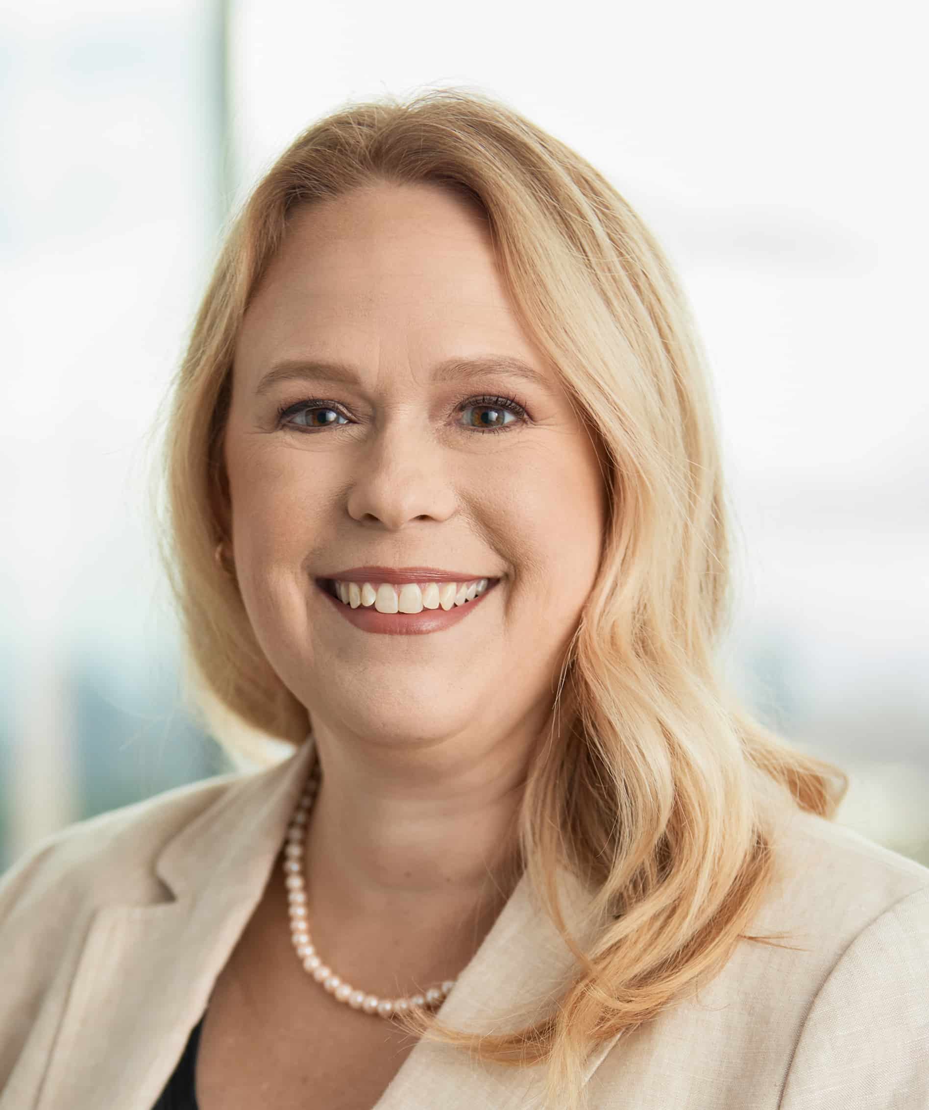 Jessica Holoubek | ABHR